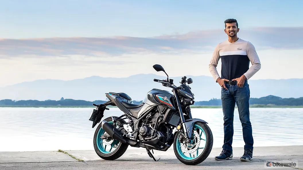Yamaha MT-03 Right Side View Image – BikeWale