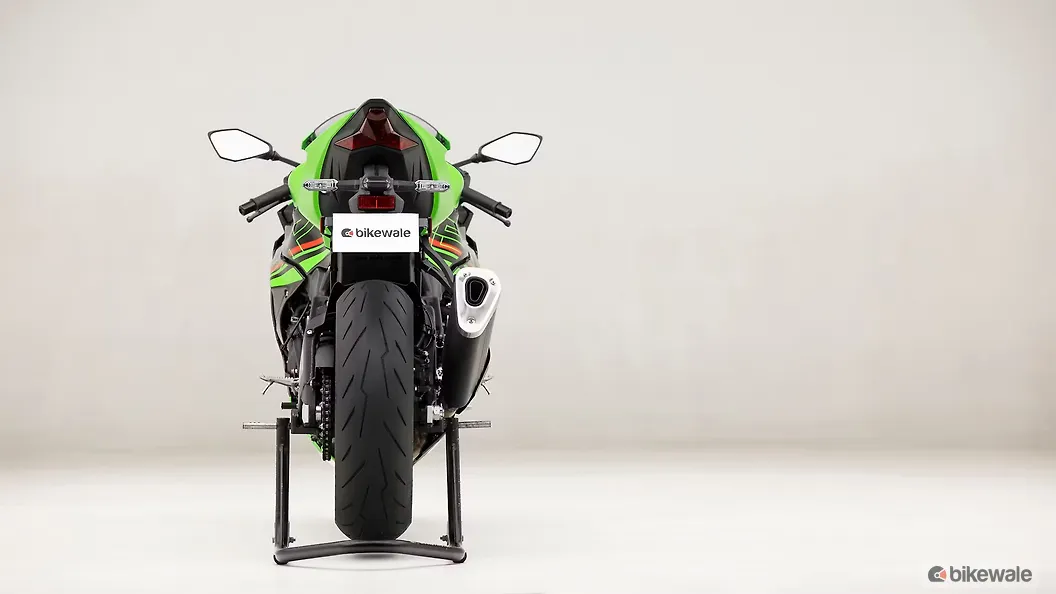 Kawasaki Ninja ZX-6R Right Side View Image – BikeWale