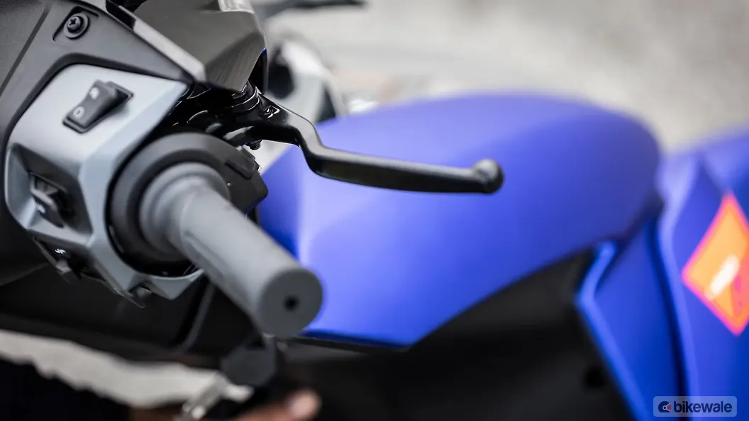 Ather 450 Apex Handlebar Image – BikeWale
