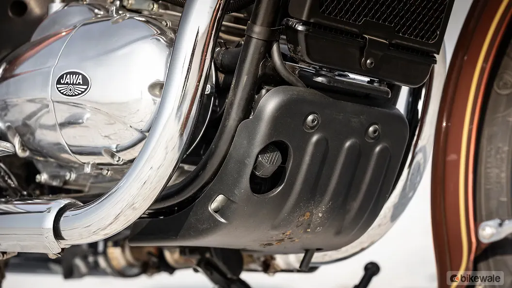 Jawa 350 Bash Plate/Sump Guard Image – BikeWale Jawa 350 Bash Plate/Sump Guard Image – BikeWale