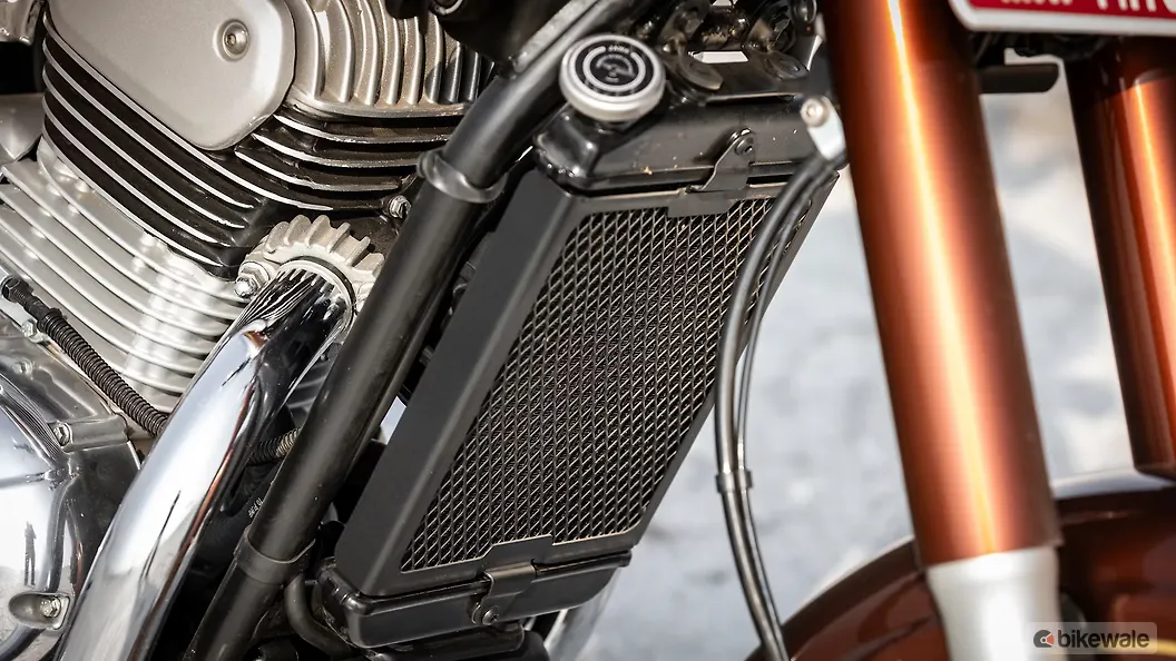 Jawa 350 Radiator Image – BikeWale