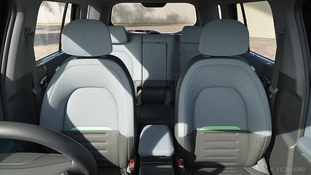 Syros Front Row Seats Image, Syros Photos in India - CarWale