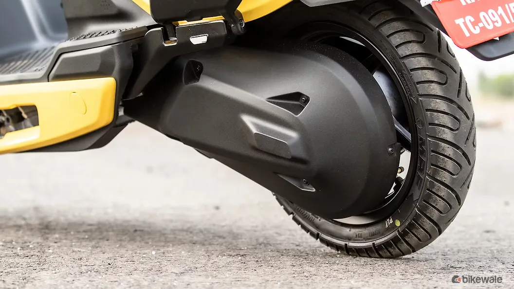 Ather Rizta Handlebar Image – BikeWale