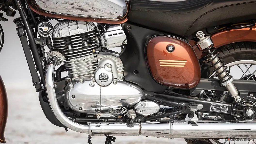 Jawa 350 Fuel Tank Image – BikeWale