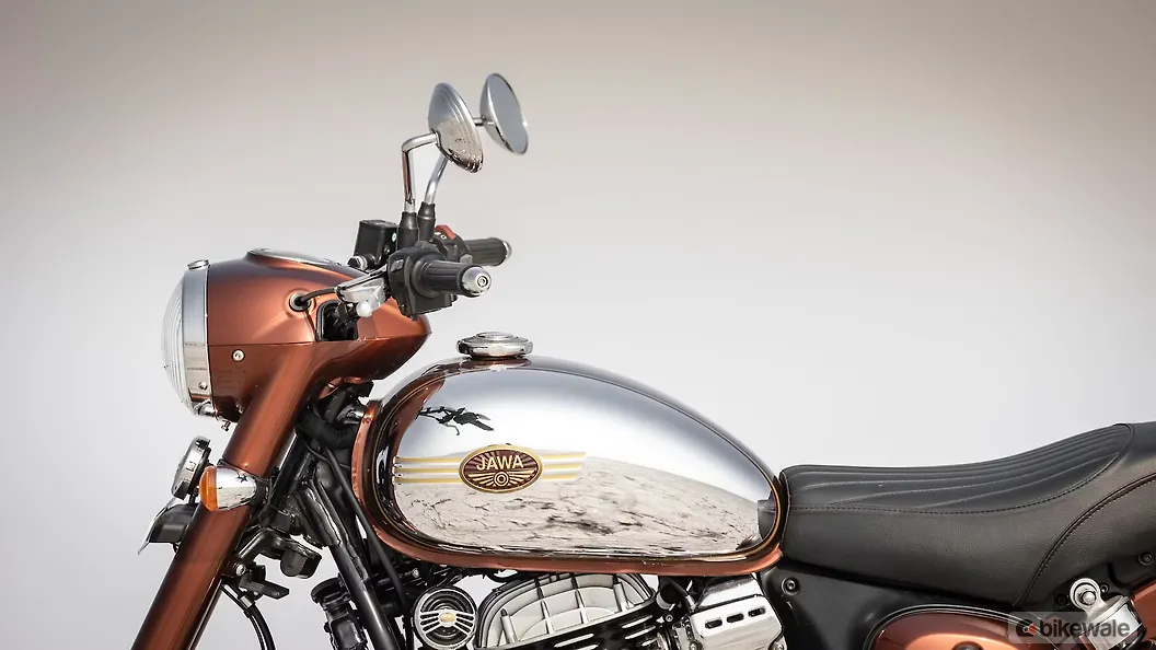 Jawa 350 Fuel Tank Image – BikeWale
