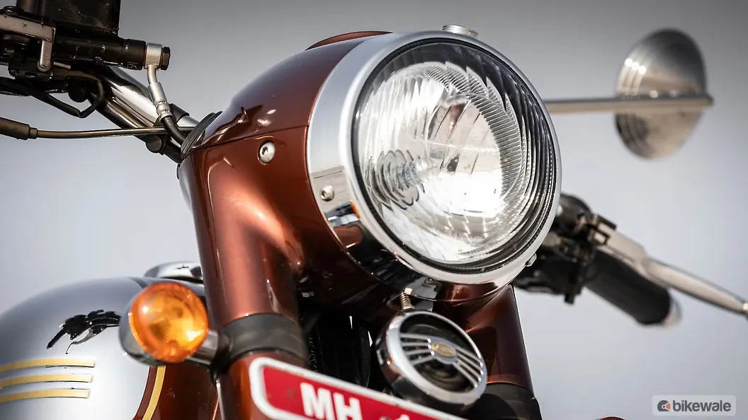 Jawa 350 Head Light Image – BikeWale