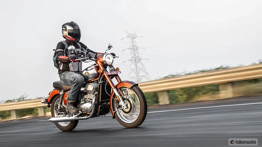 Jawa 350 Right Side View Image – BikeWale