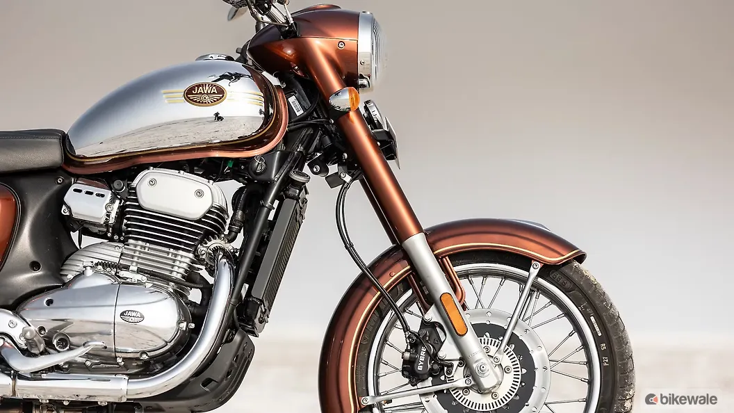 Jawa 350 Right Side View Image – BikeWale
