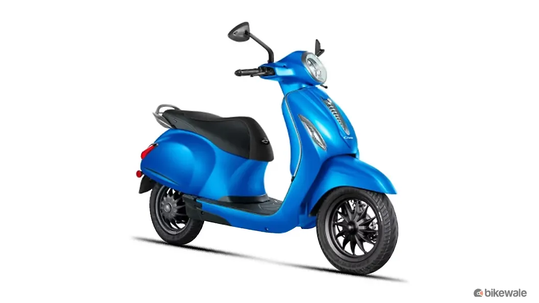 Bajaj Chetak [2020-2024] Right Front Three Quarter Image – BikeWale
