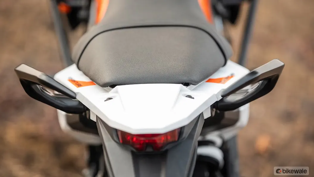 KTM 390 Adventure Rear Reflex Reflector Image – BikeWale
