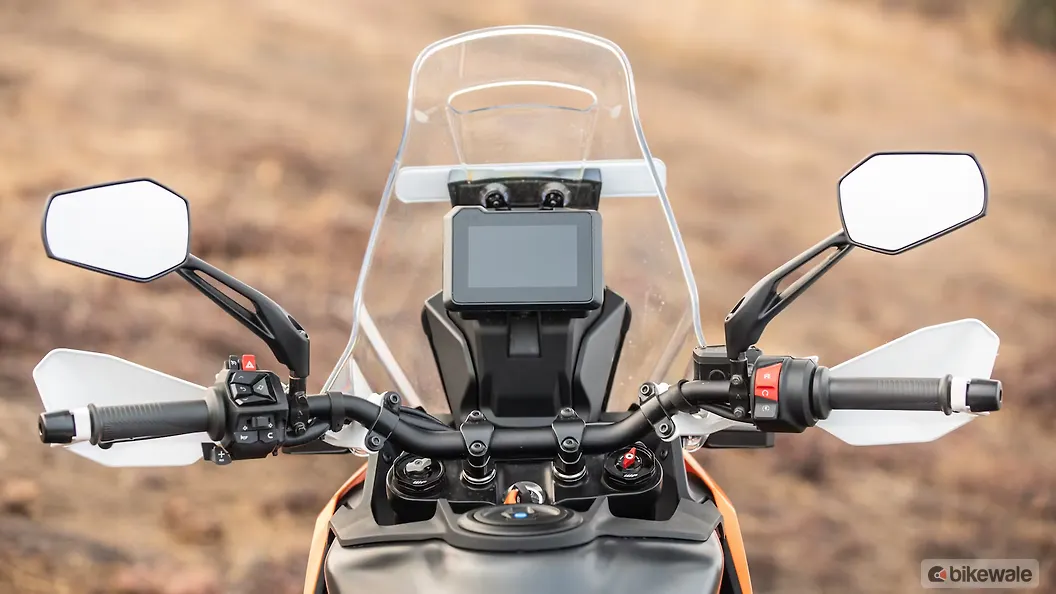 KTM 390 Adventure Handle Bar Image – BikeWale