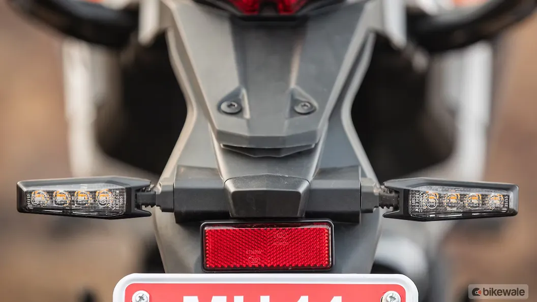 KTM 390 Adventure Rear Reflex Reflector Image – BikeWale