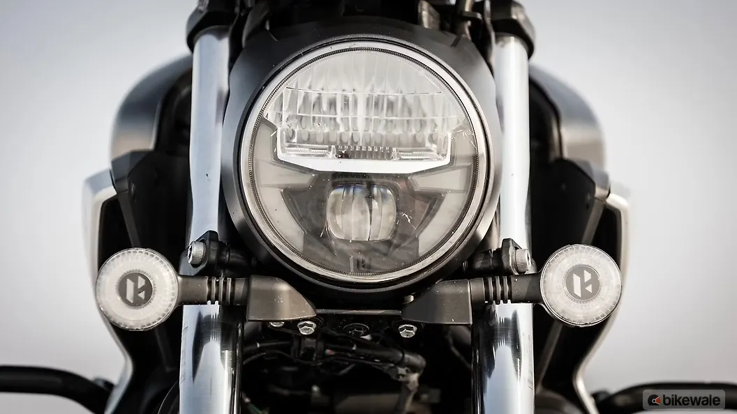 Hero Mavrick 440 Front Turn Indicators Image – BikeWale