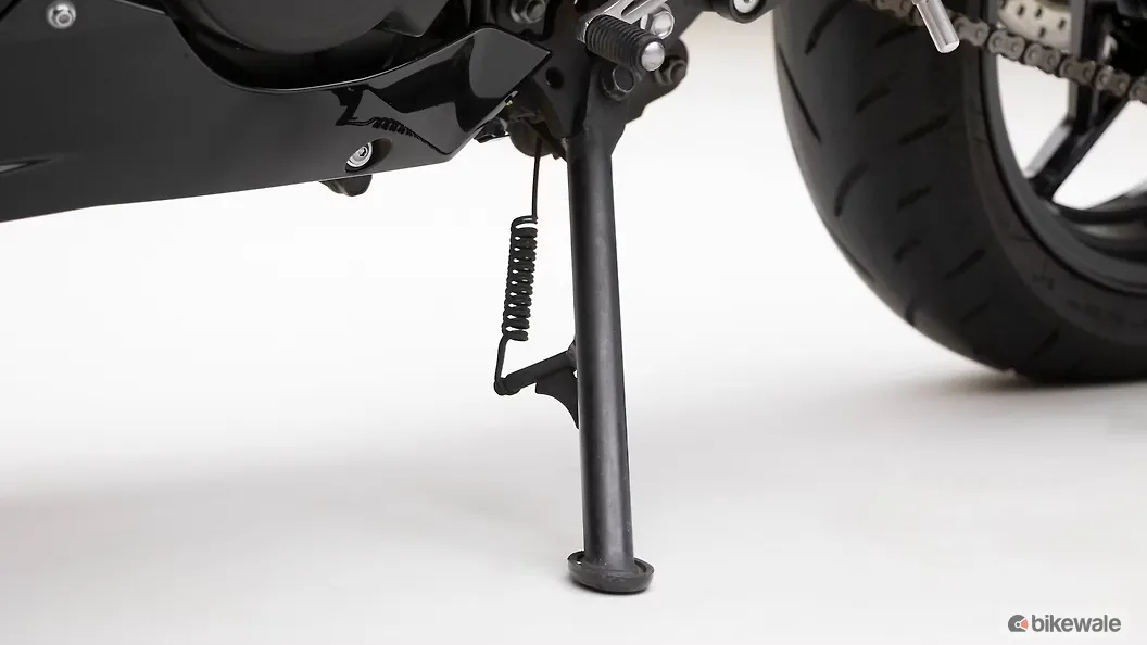 Kawasaki Ninja 500 Side Stand Image – BikeWale