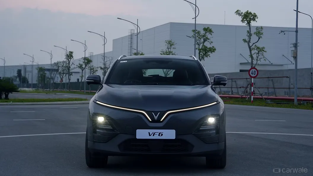 VF 6 Front View Image, VF 6 Photos in India - CarWale