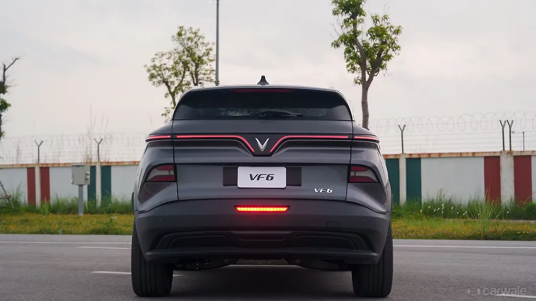 VF 6 Rear View Image, VF 6 Photos in India - CarWale