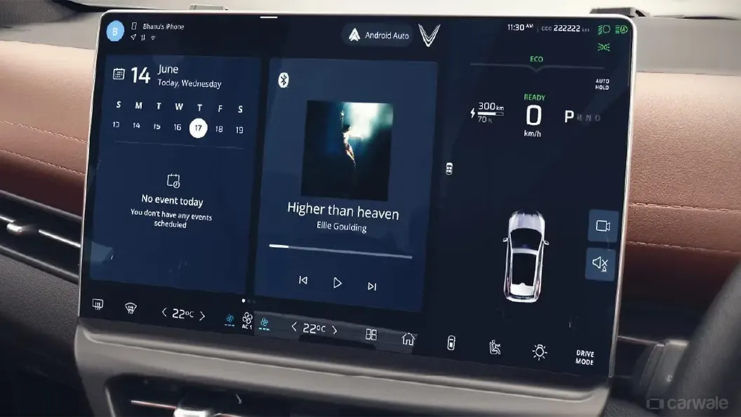 VF 7 Infotainment System Image, VF 7 Photos in India - CarWale