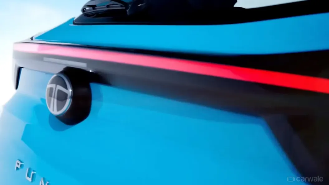 Punch Closed Hood/Bonnet Image, Punch Photos in India - CarWale