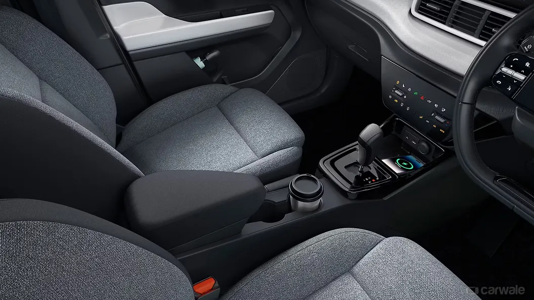 Punch Center Console/Centre Console Storage Image, Punch Photos in ...