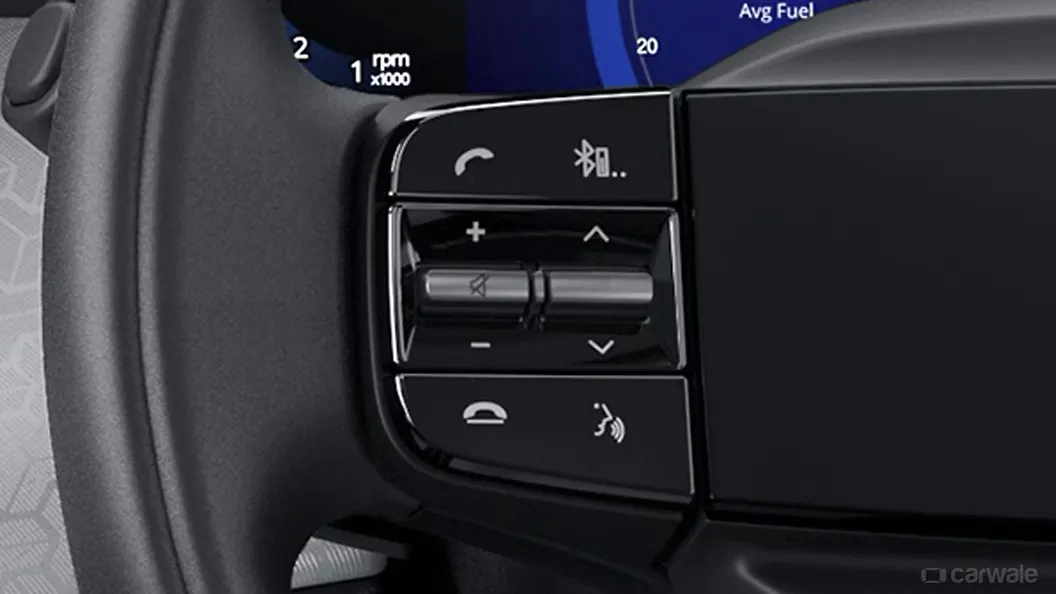 Punch Steering Mounted Controls Image, Punch Photos in India - CarWale