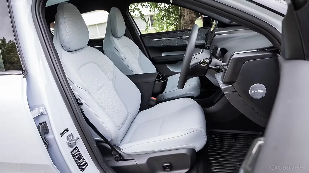 EX30 Front Row Seats Image, EX30 Photos in India - CarWale
