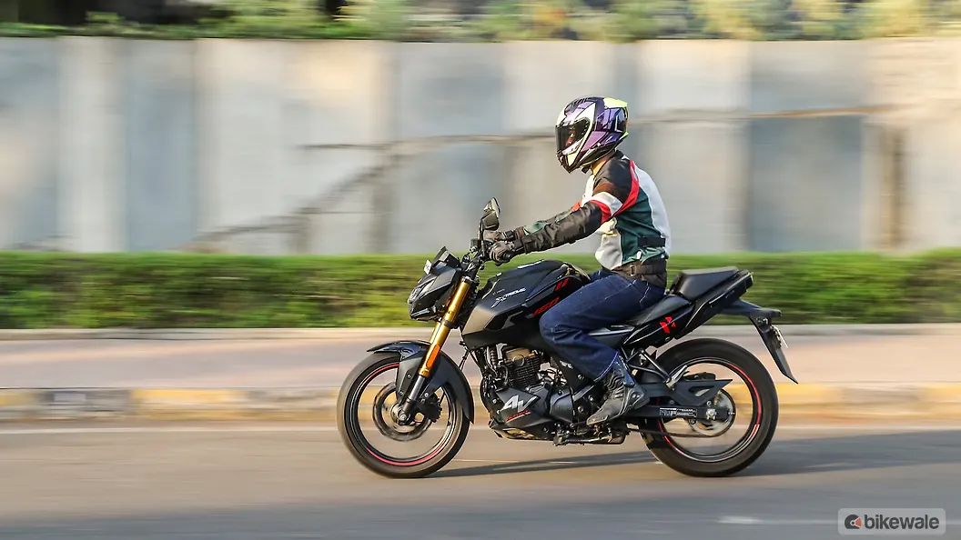 Hero Xtreme 160R 4V Left Side View Image – BikeWale