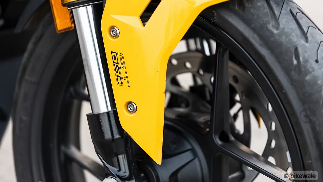 TVS Apache RTR 310 Front Suspension Preload Adjuster Image – BikeWale