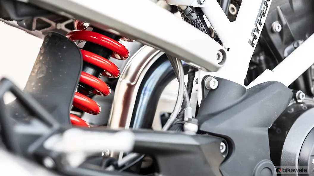 TVS Apache RTR 310 Rear View Mirror Image – BikeWale