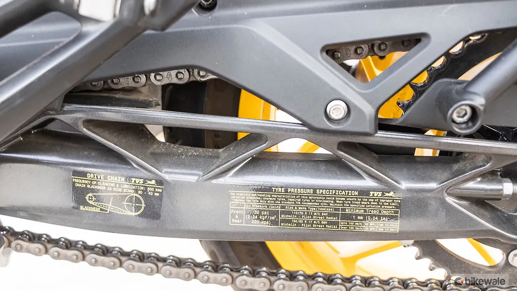 TVS Apache RTR 310 [2023-2024] Rear Swing Arm Image – BikeWale