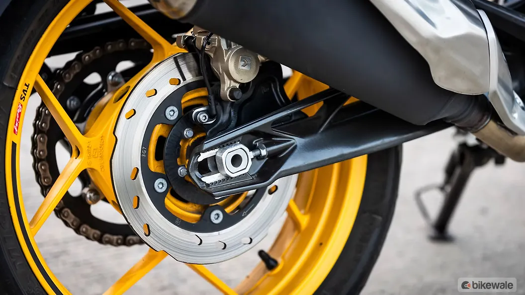 TVS Apache RTR 310 [2023-2024] Rear Wheel Image – BikeWale