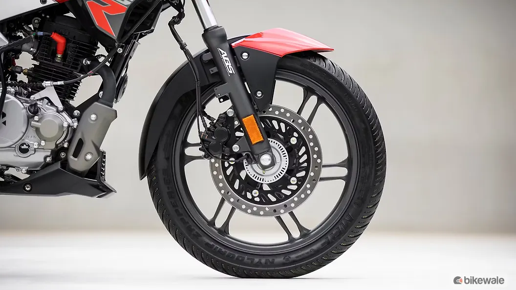 Hero Xtreme 125R Fuel Tank Image – BikeWale