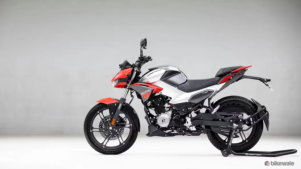Hero Xtreme 125R Left Front Three Quarter Image – BikeWale