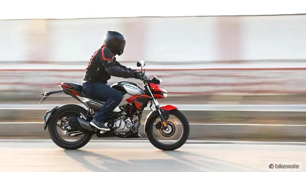Images of Hero Xtreme 125R | Photos of Xtreme 125R - BikeWale