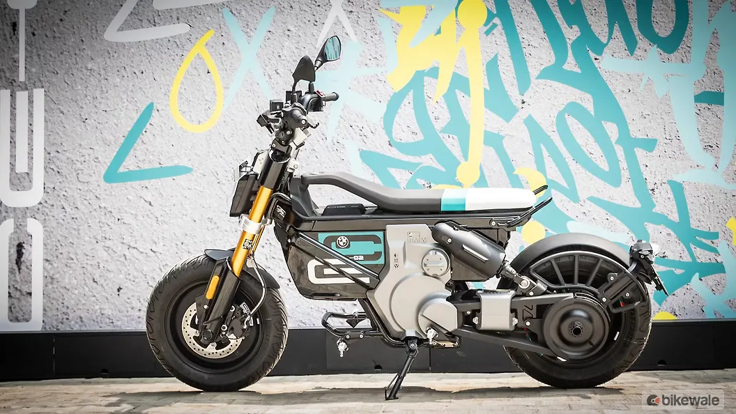 BMW CE 02 Right Side View Image – BikeWale