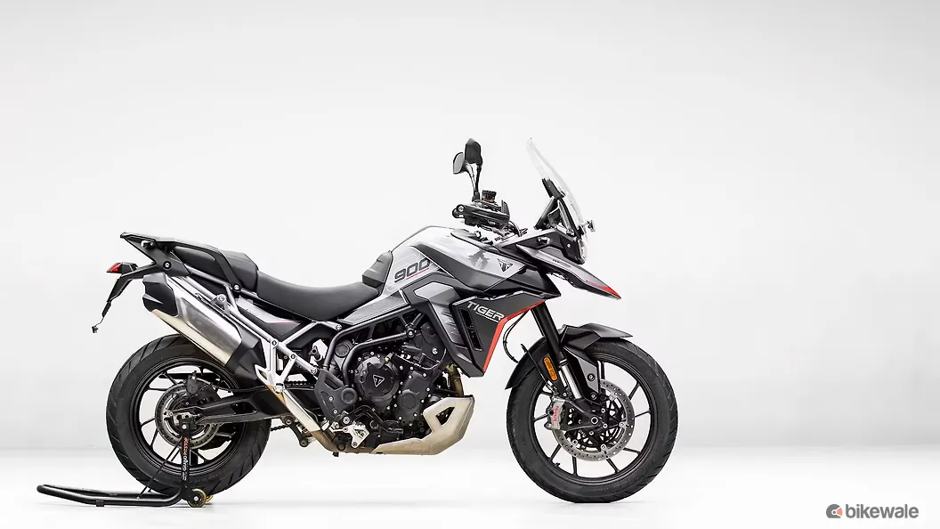 Triumph Tiger 900 Right Side View Image – BikeWale
