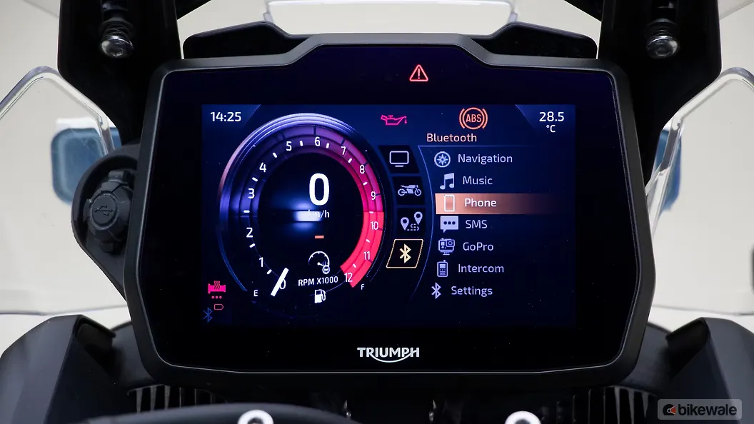 Triumph Tiger 900 Turn by Turn Navigation Image – BikeWale
