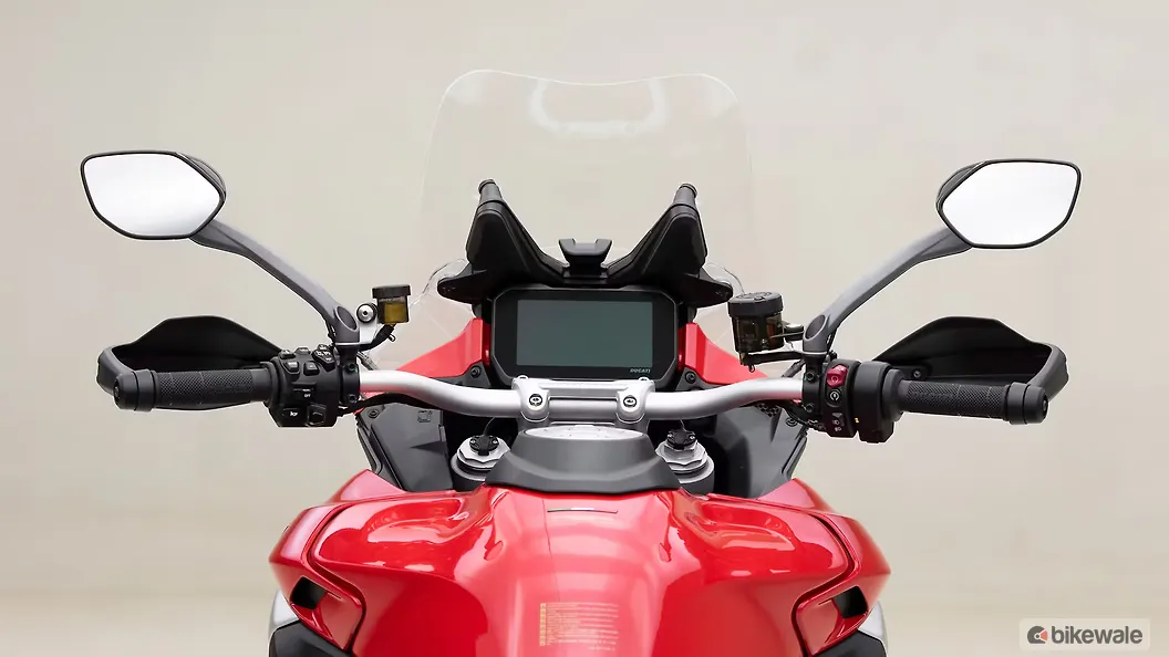 Ducati Multistrada V4 [2024] Handlebar Image – BikeWale