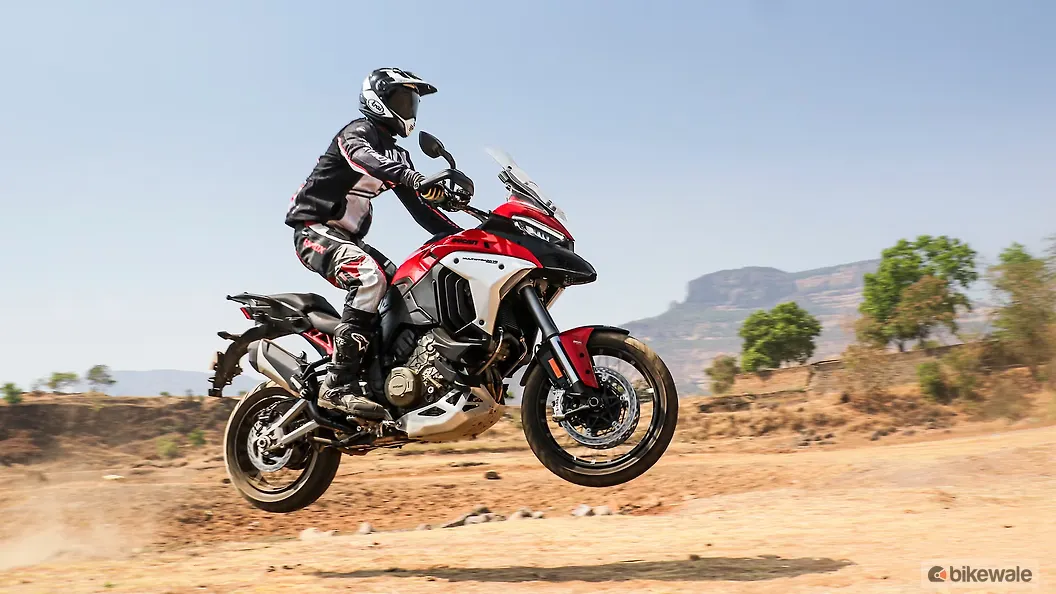 Ducati Multistrada V4 Right Side View Image – BikeWale