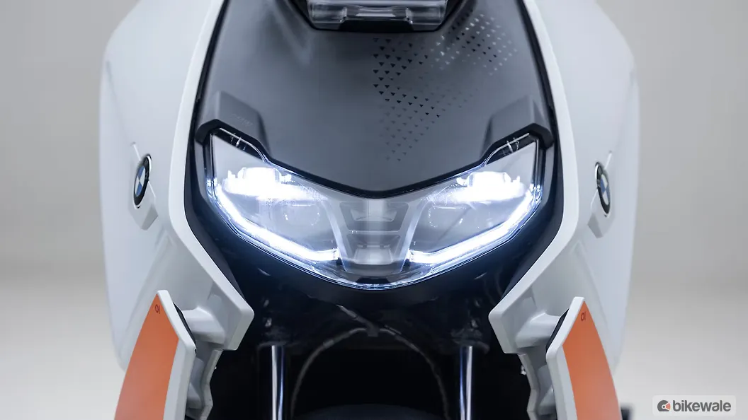 BMW CE 04 Daytime Running Lamp Image – BikeWale