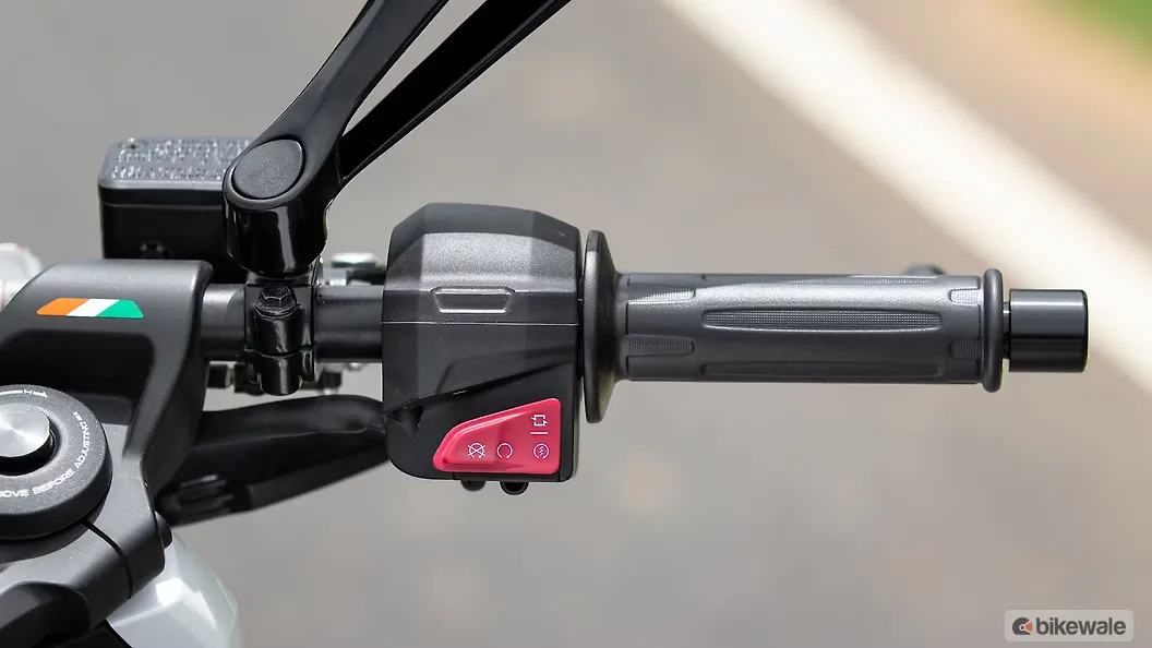 Ultraviolette F77 Mach 2 Clock Image – BikeWale
