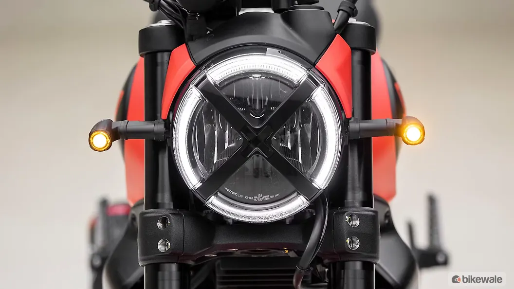Ducati Scrambler Full Throttle [2023-2024] Head Light Image – BikeWale