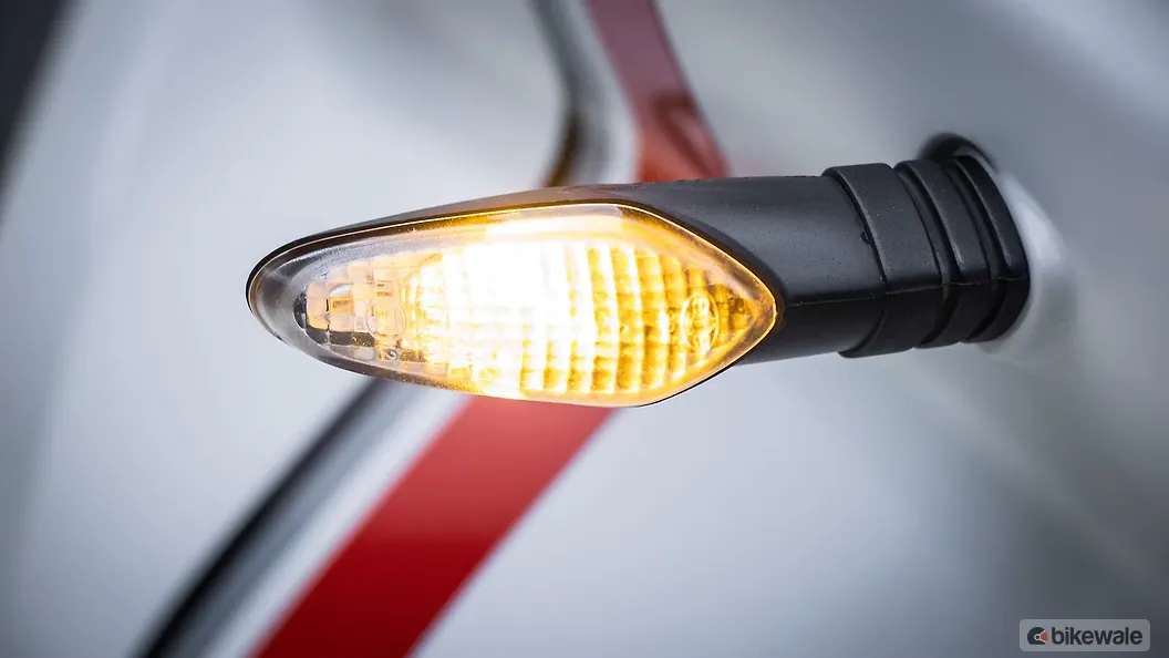 Ducati DesertX Turn Indicators Switch Image – BikeWale
