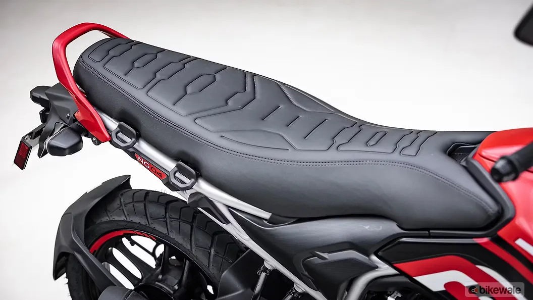Bajaj Freedom Rider Seat Image – BikeWale