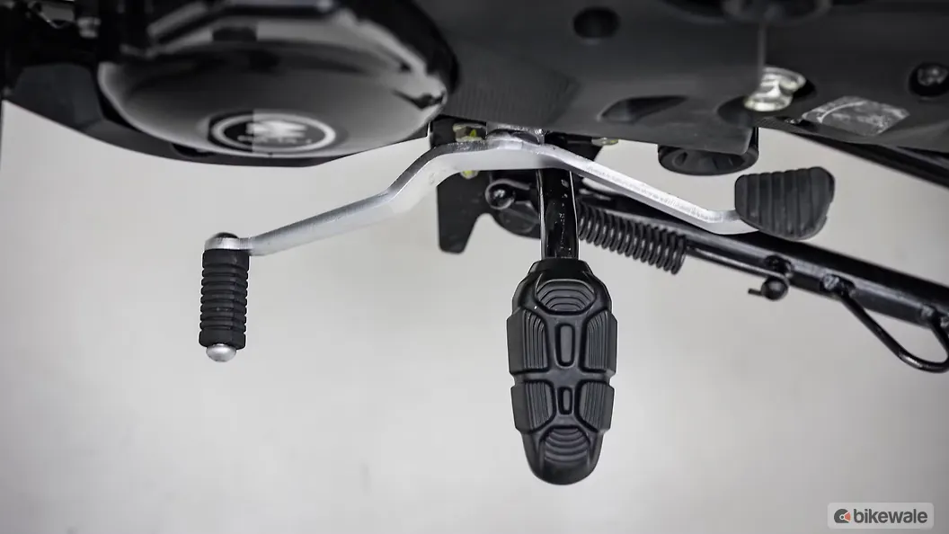 Bajaj Freedom Rear Brake Lever Assembly Image – BikeWale