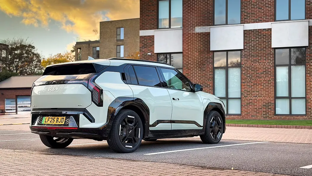 EV3 Rear View Image, EV3 Photos in India - CarWale