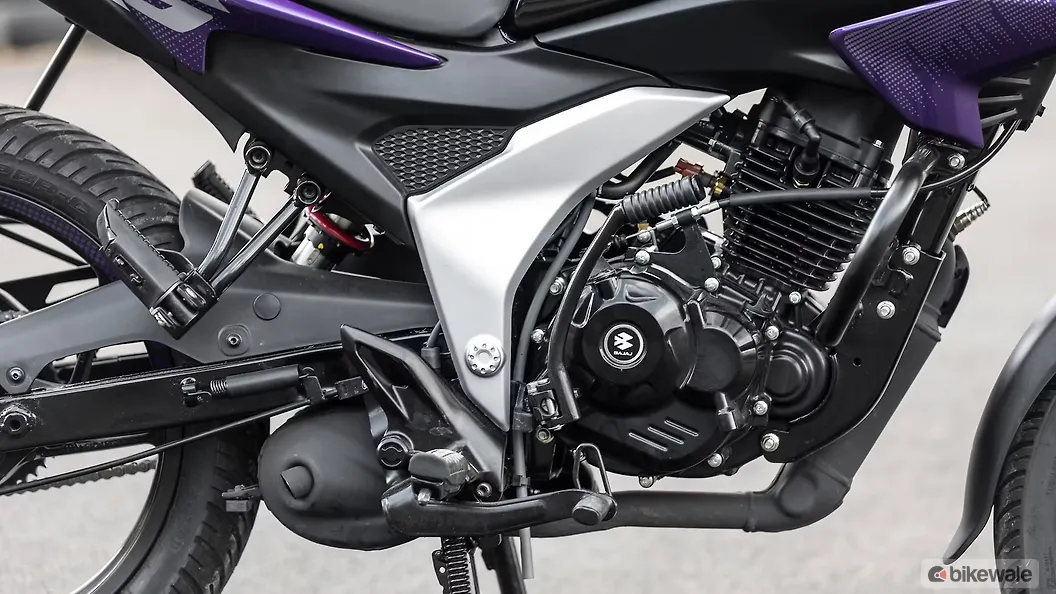 Bajaj Pulsar N125 Engine From Right Image – BikeWale