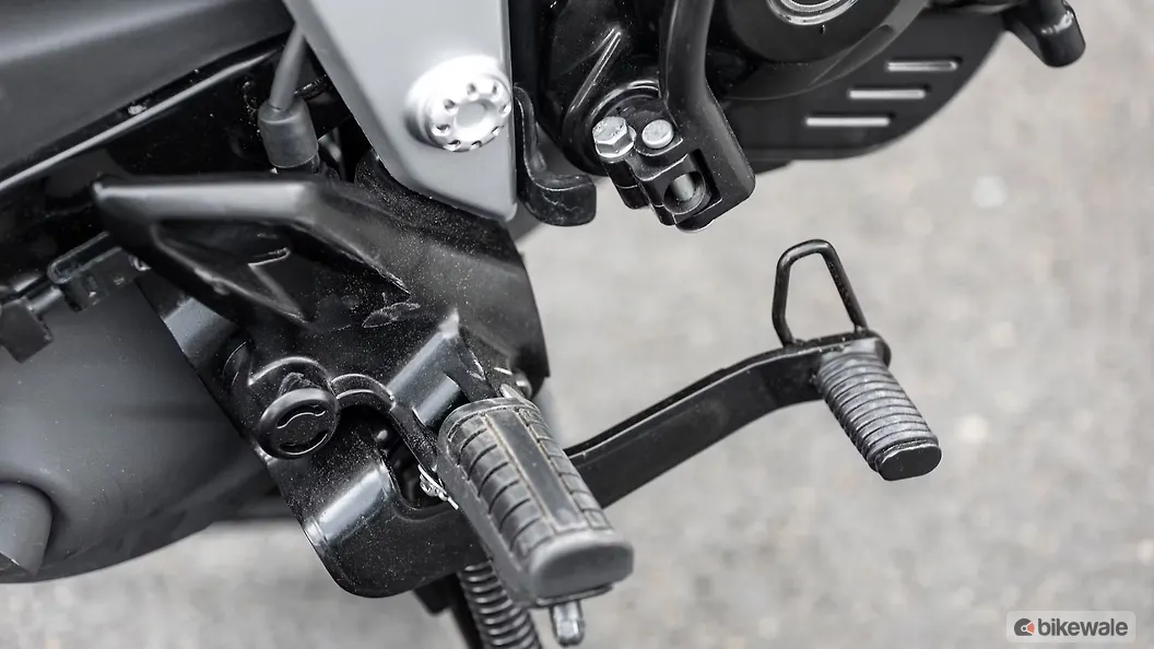 Bajaj Pulsar N125 Gear Shift Lever Image – BikeWale