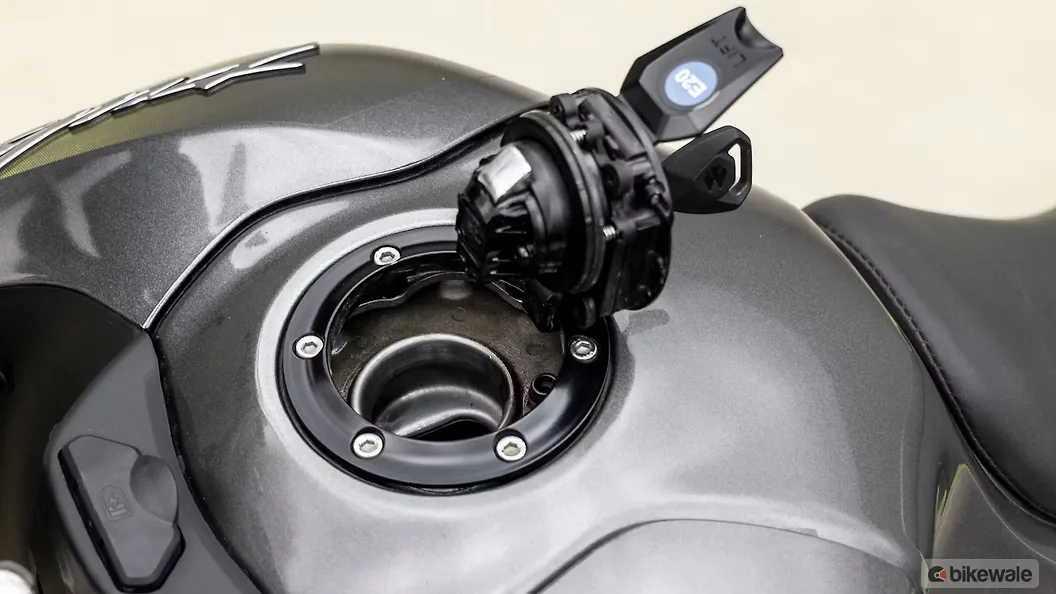 Bajaj Pulsar N125 Fuel Lid Image – BikeWale