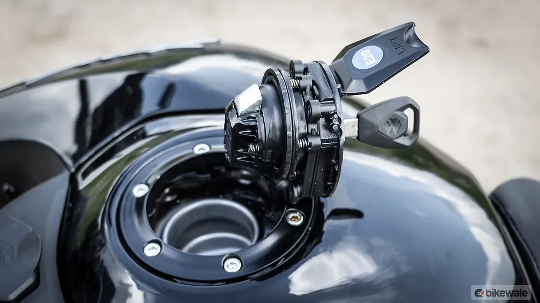 Bajaj Pulsar N125 Fuel Lid Image – BikeWale