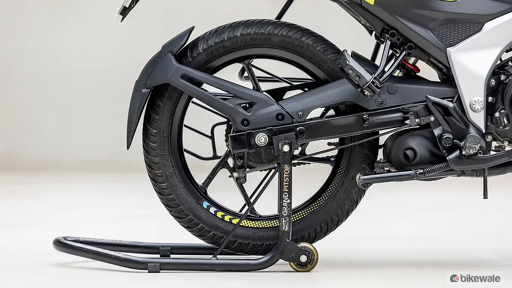 Bajaj Pulsar N125 Rear Alloy Wheel Image – BikeWale